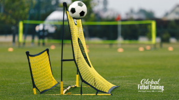 Turning while receiving drills - improve your soccer skills - video
