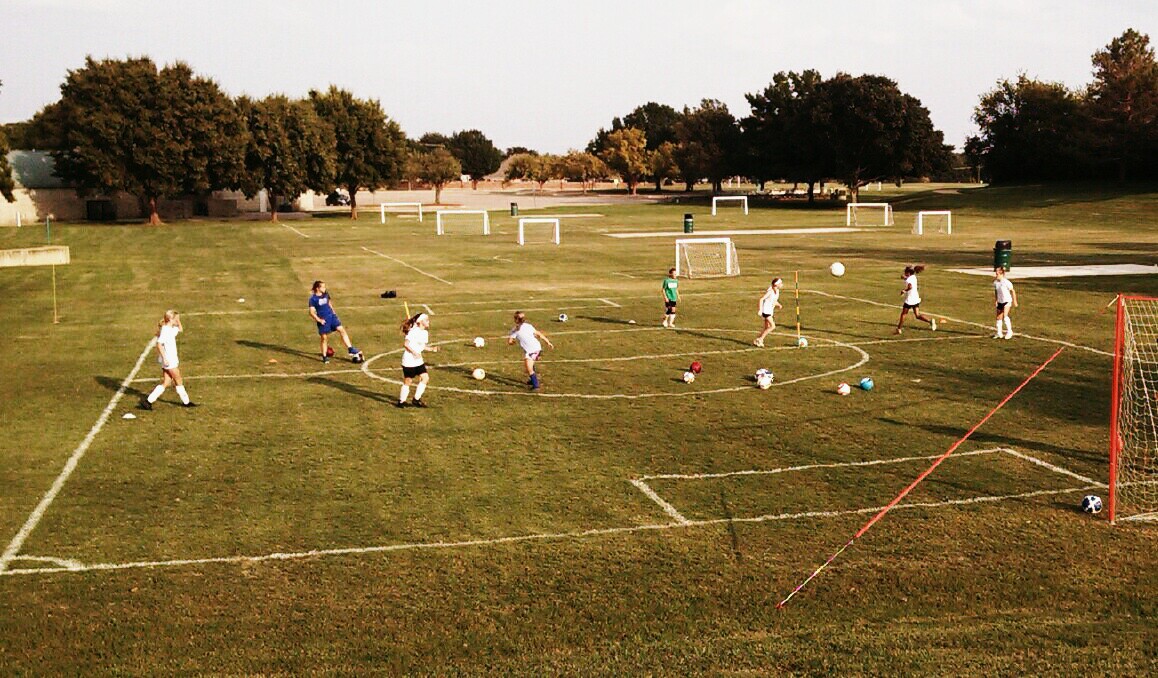 Explaining opposed vs unopposed soccer training - video